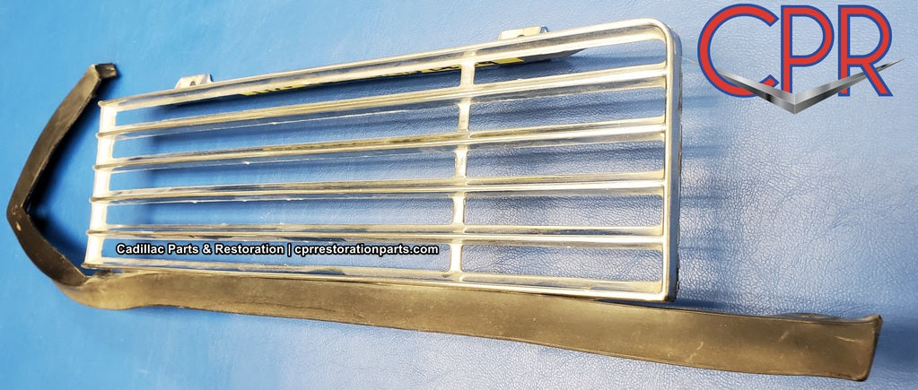 1970 Cadillac Cornering Lamp & Front Side Marker Bezel w. Filler - LH ...